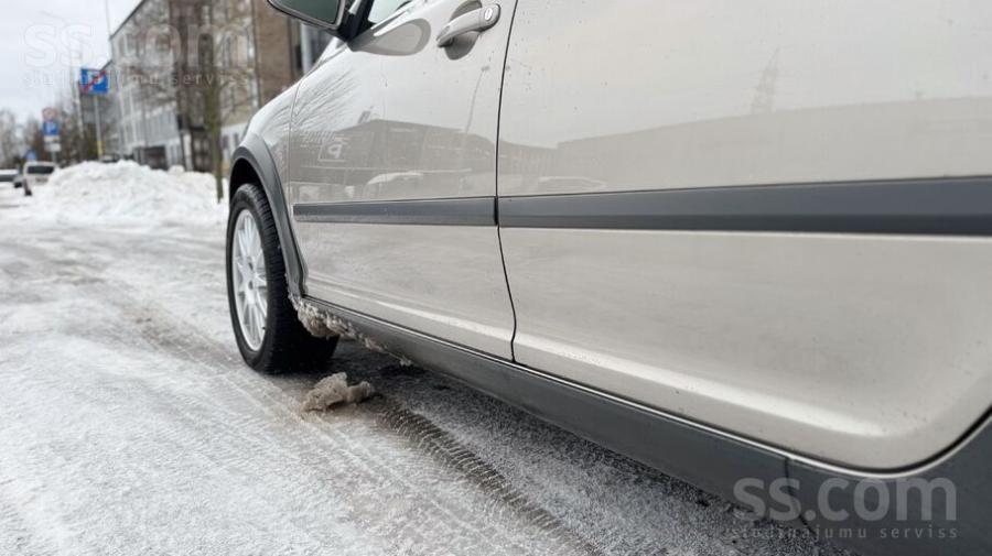 Brown Skoda Octavia 2009 in Riga, with an engine capacity of 1.80 L and mileage of 234 thousand km for 6200 €, photo 16 on AUTOMOTO.COM.LV
