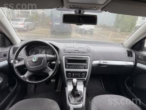 Brūns Skoda Octavia 2009 Rīga, ar dzinēja tilpumu 1.80 L un nobraukumu 256 tūkst. km par 5200 €, foto 6 vietnē AUTOMOTO.COM.LV