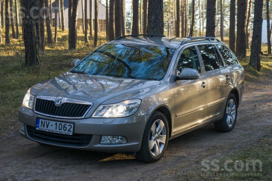 Brown Skoda Octavia 2010 in Aizkraukle, with an engine capacity of 1.80 L and mileage of 230 thousand km for 5550 €, photo 6 on AUTOMOTO.COM.LV