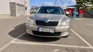 Brown Skoda Octavia 2010 in Vilnius, with an engine capacity of 1.90 L and mileage of 424 thousand km for 1900 €, photo  on AUTOMOTO.COM.LV