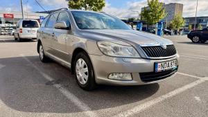 Brown Skoda Octavia 2010 in Vilnius, with an engine capacity of 1.90 L and mileage of 424 thousand km for 1900 €, photo 6 on AUTOMOTO.COM.LV