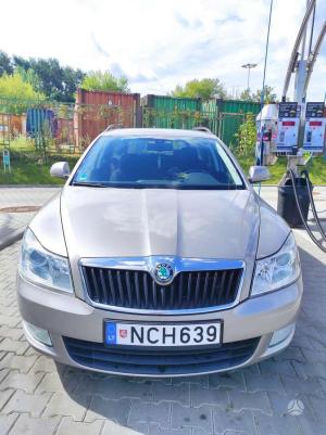 Brūns Skoda Octavia 2011 Viļņa, ar dzinēja tilpumu 1.60 L un nobraukumu 250 tūkst. km par 4000 €, foto  vietnē AUTOMOTO.COM.LV