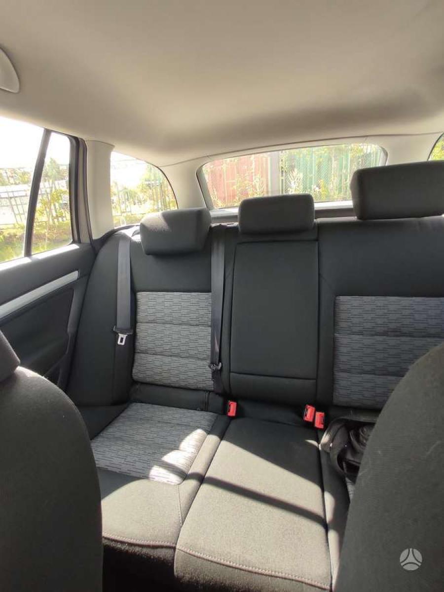 Brūns Skoda Octavia 2011 Viļņa, ar dzinēja tilpumu 1.60 L un nobraukumu 250 tūkst. km par 4000 €, foto 6 vietnē AUTOMOTO.COM.LV