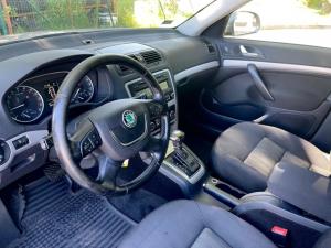 Brūns Skoda Octavia 2012 Rīga, ar dzinēja tilpumu 2.00 L un nobraukumu 0 tūkst. km par 4500 €, foto 8 vietnē AUTOMOTO.COM.LV