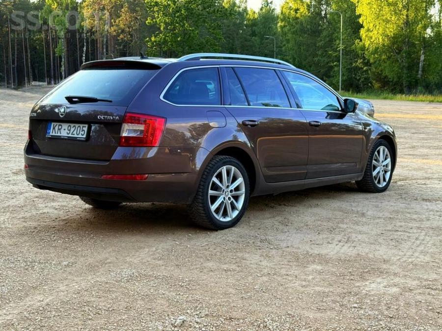 Brūns Skoda Octavia 2013 Rīga, ar dzinēja tilpumu 2.00 L un nobraukumu 250 tūkst. km par 6750 €, foto 5 vietnē AUTOMOTO.COM.LV