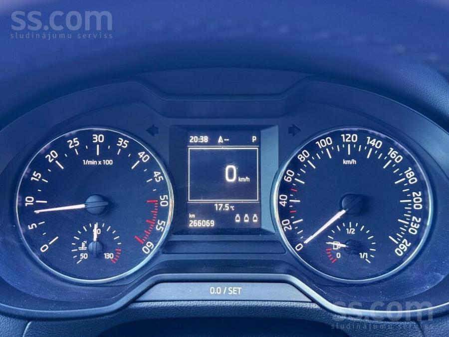 Brūns Skoda Octavia 2013 Rīga, ar dzinēja tilpumu 2.00 L un nobraukumu 250 tūkst. km par 6750 €, foto 15 vietnē AUTOMOTO.COM.LV