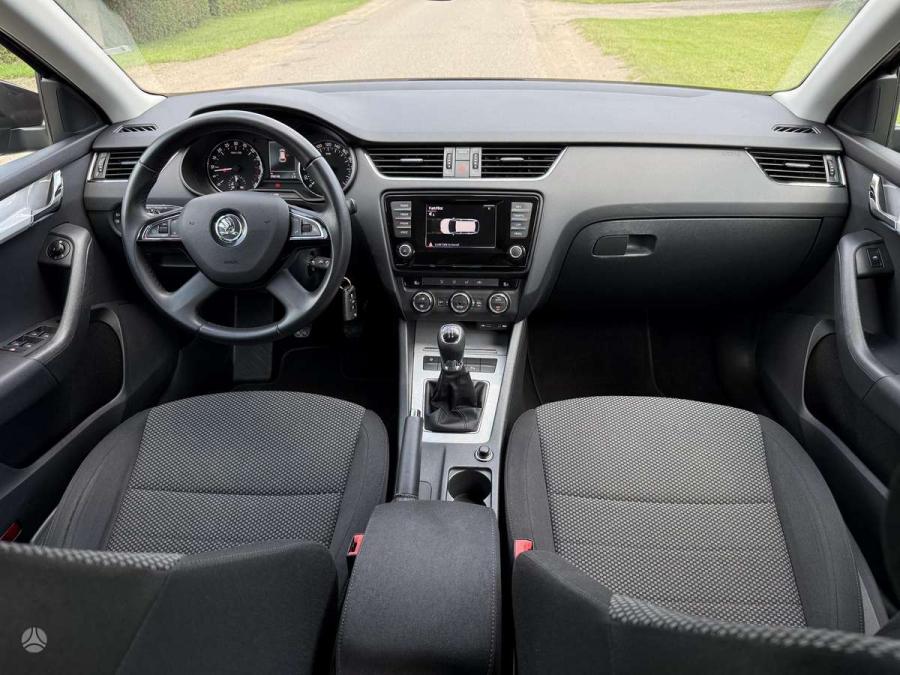 Brūns Skoda Octavia 2013 Ukmergė, ar dzinēja tilpumu 1.60 L un nobraukumu 290 tūkst. km par 4750 €, foto 9 vietnē AUTOMOTO.COM.LV