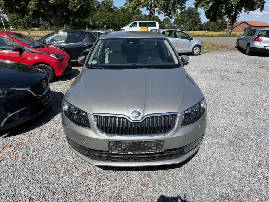 Brown Skoda Octavia 2013 in Vilkaviskis, with an engine capacity of 1.97 L and mileage of 135 thousand km for 6500 €, photo 3 on AUTOMOTO.COM.LV