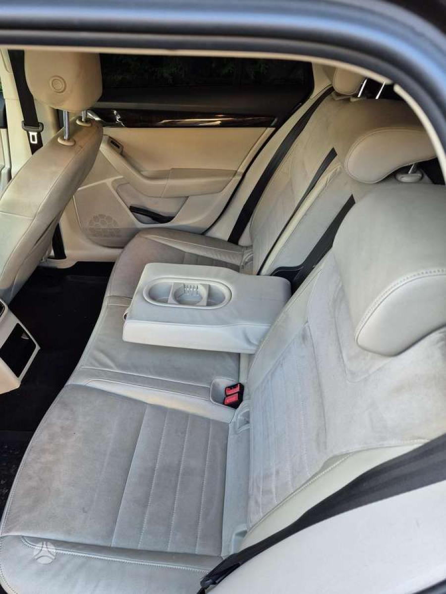 Brown Skoda Octavia 2013 in Kaunas, with an engine capacity of 1.60 L and mileage of 310 thousand km for 6150 €, photo 13 on AUTOMOTO.COM.LV