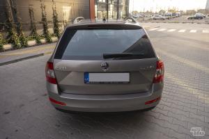 Brown Skoda Octavia 2014 in Klaipeda, with an engine capacity of 1.60 L and mileage of 360 thousand km for 3800 €, photo 7 on AUTOMOTO.COM.LV