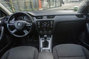 Brown Skoda Octavia 2014 in Klaipeda, with an engine capacity of 1.60 L and mileage of 360 thousand km for 3800 €, photo 12 on AUTOMOTO.COM.LV