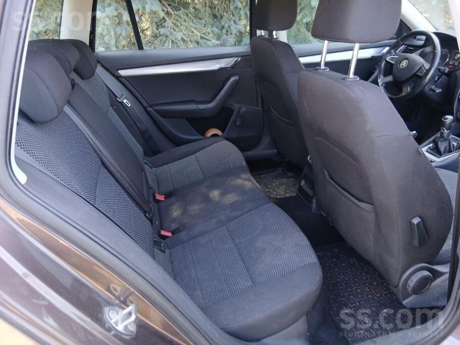 Brūns Skoda Octavia 2014 Ogre, ar dzinēja tilpumu 1.60 L un nobraukumu 277 tūkst. km par 3600 €, foto 15 vietnē AUTOMOTO.COM.LV