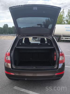 Brown Skoda Octavia 2014 in Riga, with an engine capacity of 1.60 L and mileage of 359 thousand km for 4300 €, photo 6 on AUTOMOTO.COM.LV