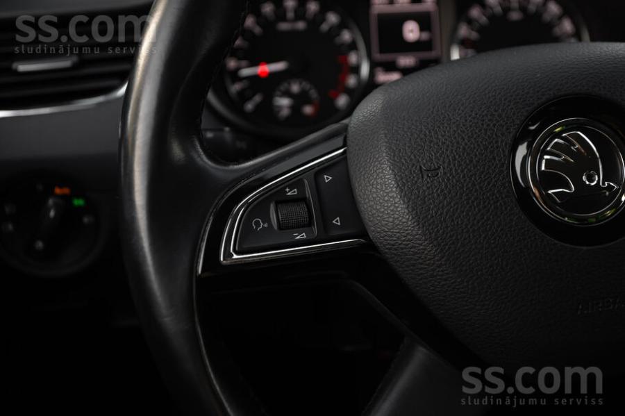 Brūns Skoda Octavia 2014 Jelgava, ar dzinēja tilpumu 1.60 L un nobraukumu 0 tūkst. km par 6500 €, foto 25 vietnē AUTOMOTO.COM.LV