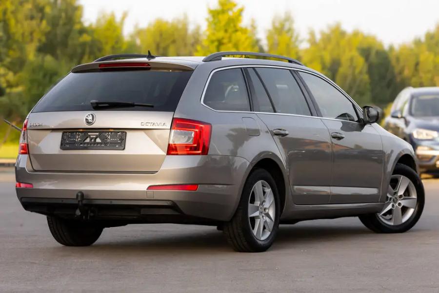 Brūns Skoda Octavia 2014 Jelgava, ar dzinēja tilpumu 1.60 L un nobraukumu 222 tūkst. km par 6500 €, foto 7 vietnē AUTOMOTO.COM.LV