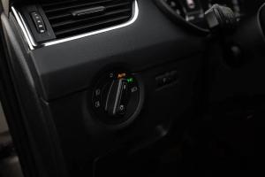 Brūns Skoda Octavia 2014 Jelgava, ar dzinēja tilpumu 1.60 L un nobraukumu 222 tūkst. km par 6500 €, foto 16 vietnē AUTOMOTO.COM.LV