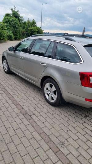 Brown Skoda Octavia 2014 in Kaunas, with an engine capacity of 1.60 L and mileage of 218 thousand km for 6300 €, photo 6 on AUTOMOTO.COM.LV