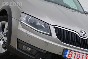 Brown Skoda Octavia 2015 in Riga, with an engine capacity of 2.00 L and mileage of 234 thousand km for 1300 €, photo 35 on AUTOMOTO.COM.LV