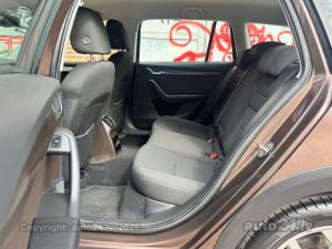 Brown Skoda Octavia 2015 in Tallinn, with an engine capacity of 1.80 L and mileage of 225 thousand km for 6990 €, photo 5 on AUTOMOTO.COM.LV