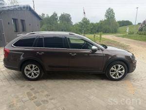 Brown Skoda Octavia 2015 in Aluksne, with an engine capacity of 2.00 L and mileage of 274 thousand km for 8400 €, photo  on AUTOMOTO.COM.LV