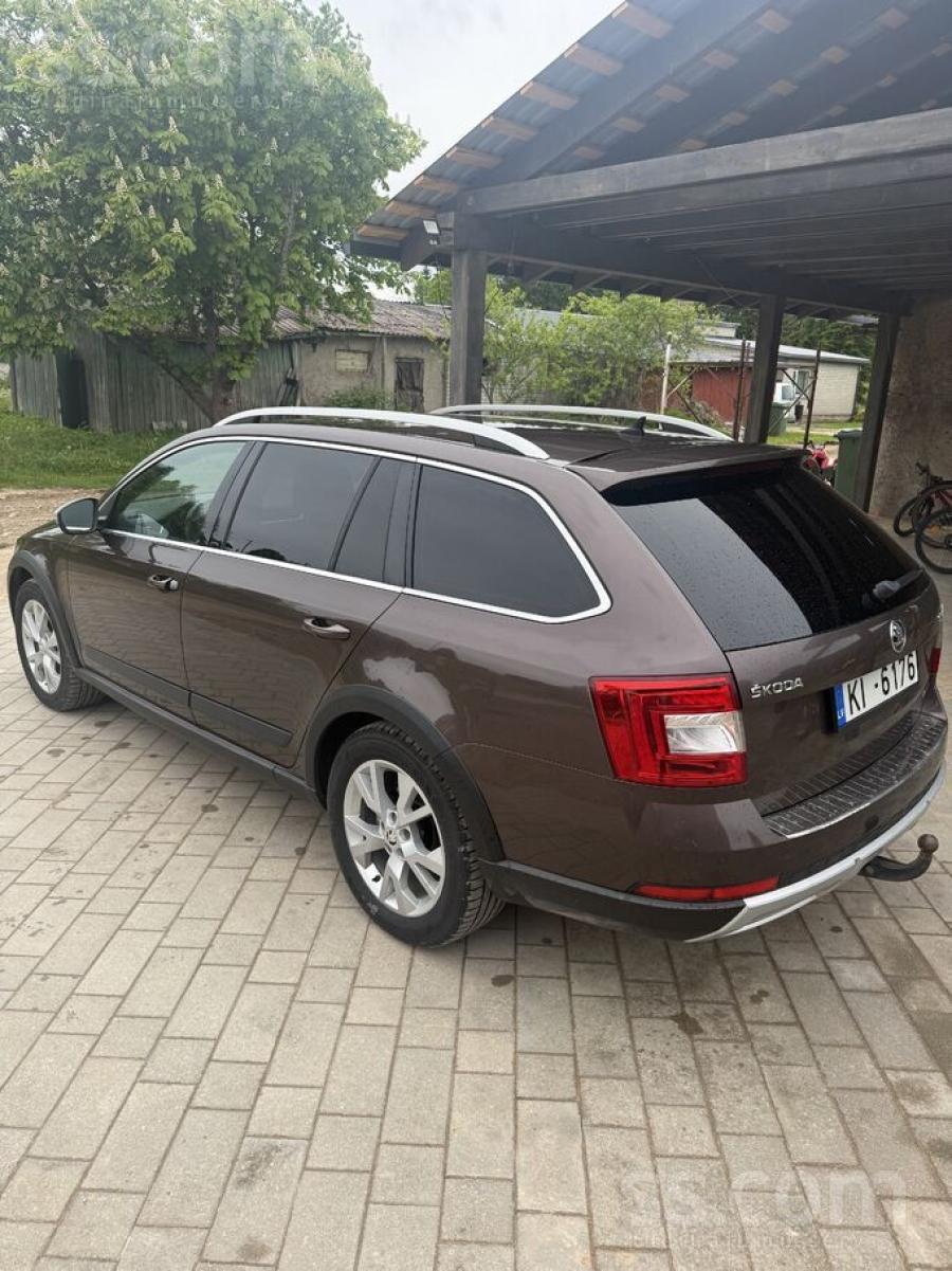 Brūns Skoda Octavia 2015 Alūksne, ar dzinēja tilpumu 2.00 L un nobraukumu 274 tūkst. km par 8400 €, foto 5 vietnē AUTOMOTO.COM.LV