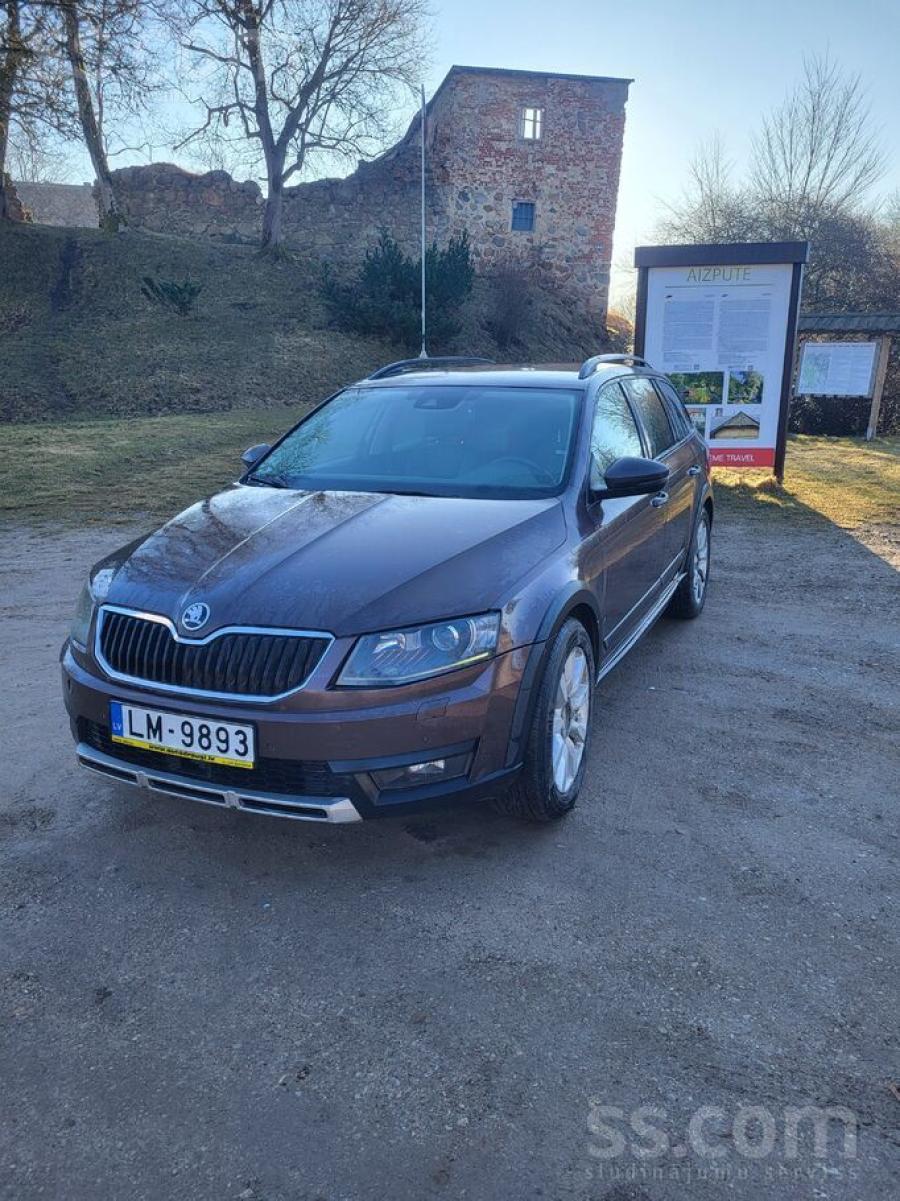 Brūns Skoda Octavia 2015 Liepāja, ar dzinēja tilpumu 2.00 L un nobraukumu 237 tūkst. km par 7900 €, foto 3 vietnē AUTOMOTO.COM.LV