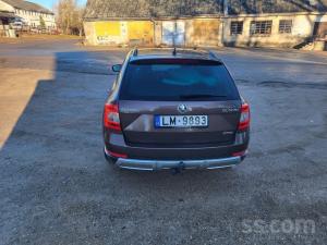 Brūns Skoda Octavia 2015 Liepāja, ar dzinēja tilpumu 2.00 L un nobraukumu 237 tūkst. km par 7900 €, foto 6 vietnē AUTOMOTO.COM.LV