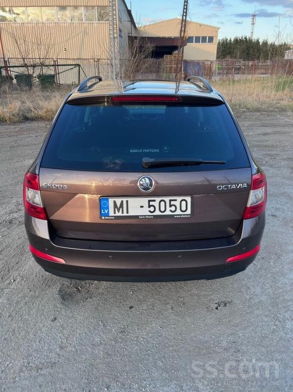 Brown Skoda Octavia 2015 in Riga, with an engine capacity of 1.60 L and mileage of 331 thousand km for 5000 €, photo 6 on AUTOMOTO.COM.LV