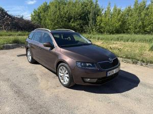 Brūns Skoda Octavia 2015 Viļņa, ar dzinēja tilpumu 1.97 L un nobraukumu 330 tūkst. km par 6400 €, foto  vietnē AUTOMOTO.COM.LV