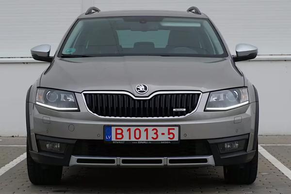 Brūns Skoda Octavia 2015 Rīga, ar dzinēja tilpumu 2.00 L un nobraukumu 234 tūkst. km par 8900 €, foto 3 vietnē AUTOMOTO.COM.LV
