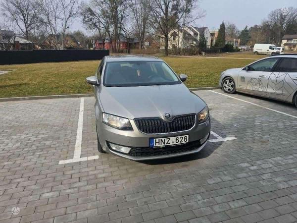 Brown Skoda Octavia 2015 in Vilnius, with an engine capacity of 1.60 L and mileage of 260 thousand km for 4000 €, photo 1 on AUTOMOTO.COM.LV
