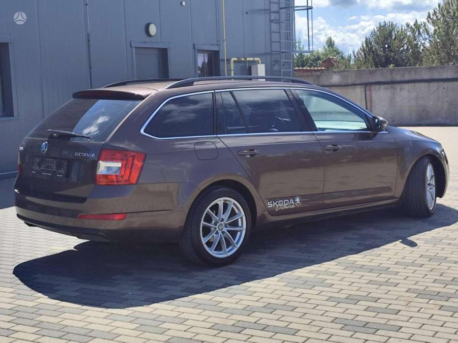 Brūns Skoda Octavia 2015 Šauļi, ar dzinēja tilpumu 1.60 L un nobraukumu 190 tūkst. km par 5400 €, foto 5 vietnē AUTOMOTO.COM.LV