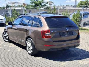 Brūns Skoda Octavia 2015 Šauļi, ar dzinēja tilpumu 1.60 L un nobraukumu 190 tūkst. km par 5400 €, foto 6 vietnē AUTOMOTO.COM.LV
