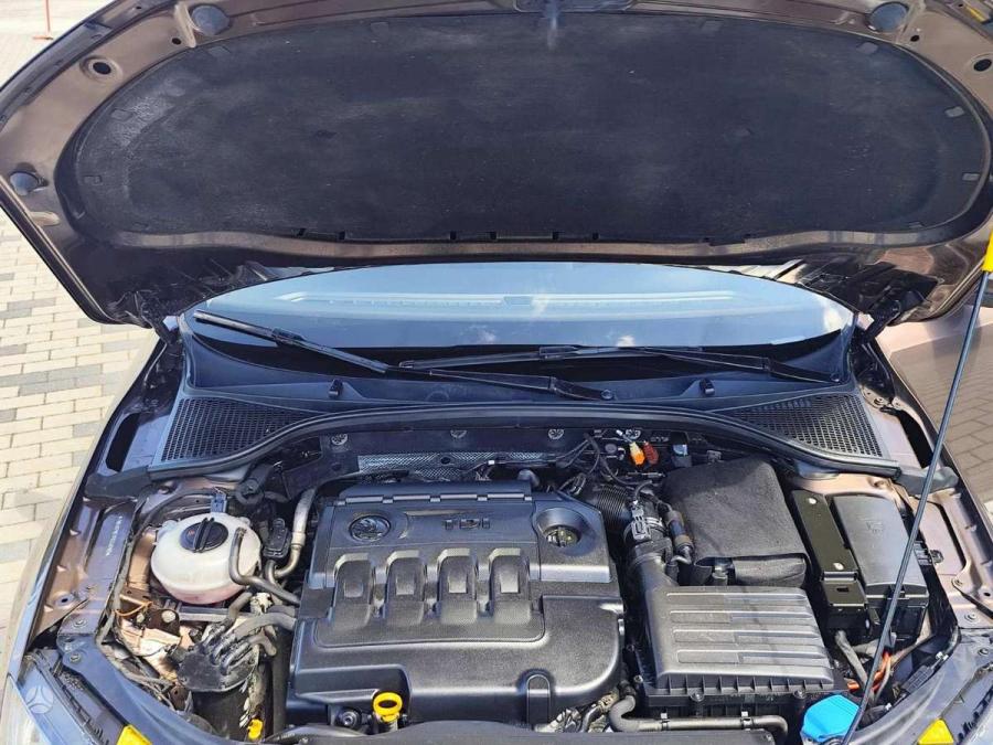 Brūns Skoda Octavia 2015 Šauļi, ar dzinēja tilpumu 1.60 L un nobraukumu 190 tūkst. km par 5400 €, foto 20 vietnē AUTOMOTO.COM.LV