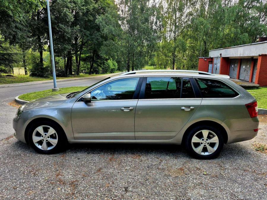 Brown Skoda Octavia 2015 in Vilnius, with an engine capacity of 1.60 L and mileage of 380 thousand km for 6000 €, photo 7 on AUTOMOTO.COM.LV