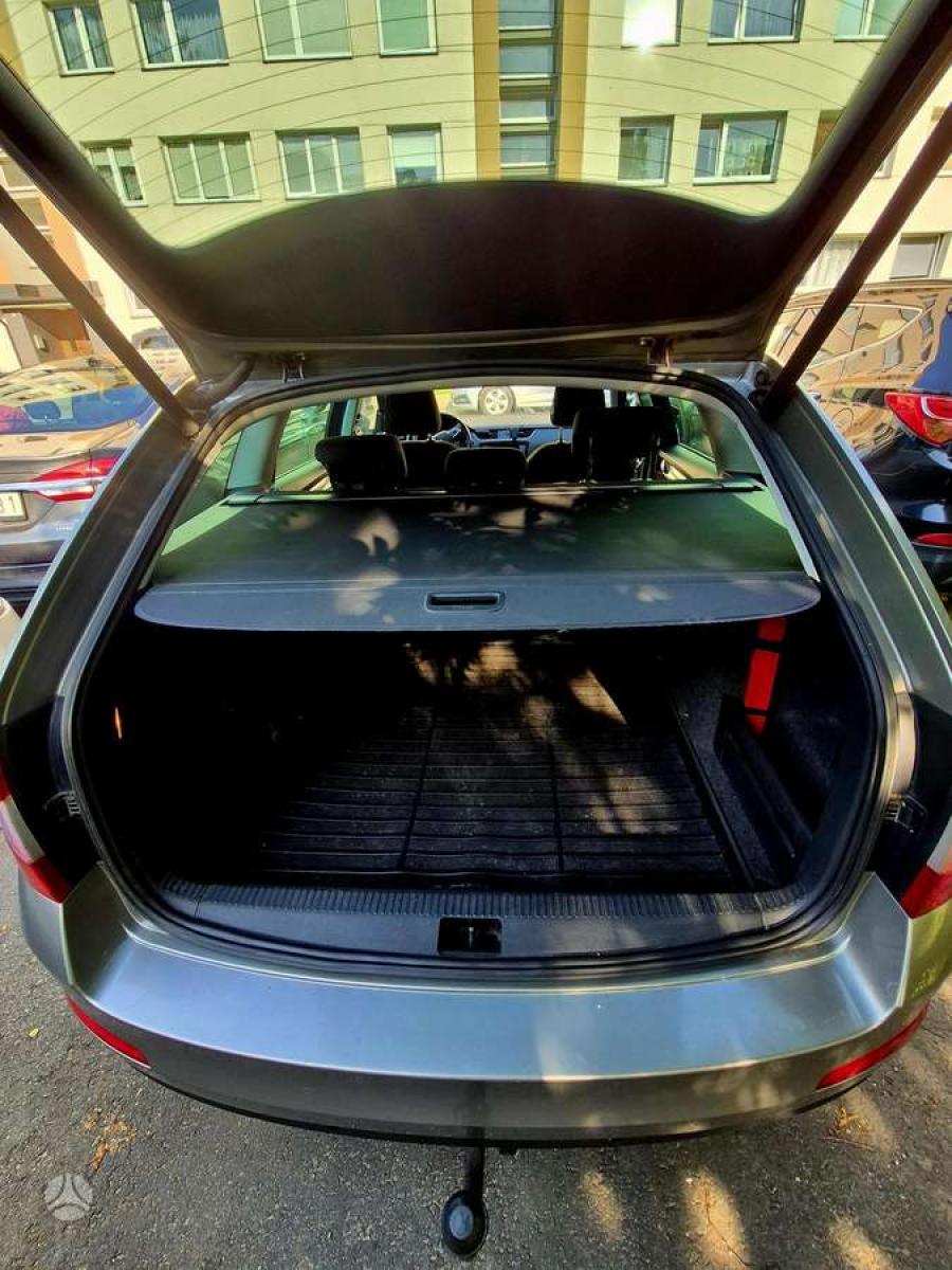 Brown Skoda Octavia 2015 in Vilnius, with an engine capacity of 1.60 L and mileage of 380 thousand km for 6000 €, photo 11 on AUTOMOTO.COM.LV