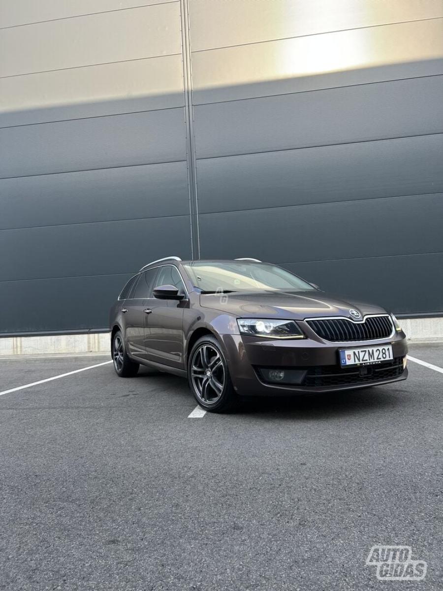Brown Skoda Octavia 2015 in Kaunas, with an engine capacity of 1.60 L and mileage of 376 thousand km for 5900 €, photo 3 on AUTOMOTO.COM.LV