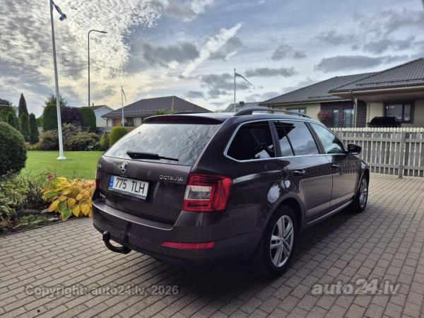 Skoda Octavia 2015 in Tartu on AUTOMOTO.COM.LV Brown Skoda Octavia 2015 in Tartu, with an engine capacity of 1.40 L and mileage of 251 thousand km for 6900 €, photo 5 on AUTOMOTO.COM.LV