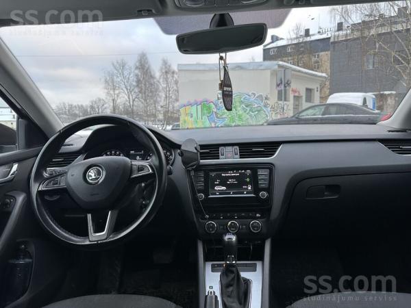 Brūns Skoda Octavia 2016 Rīga, ar dzinēja tilpumu 2.00 L un nobraukumu 285 tūkst. km par 7499 €, foto 10 vietnē AUTOMOTO.COM.LV