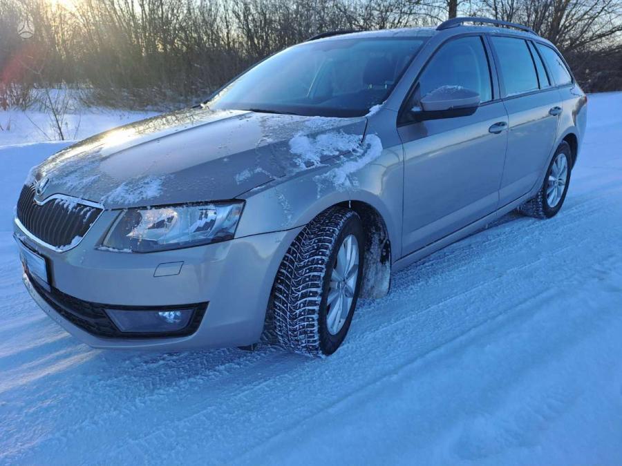 Brown Skoda Octavia 2016 in Radviliskis, with an engine capacity of 1.40 L and mileage of 201 thousand km for 6290 €, photo 6 on AUTOMOTO.COM.LV