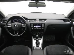 Brūns Skoda Octavia 2016 Viļņa, ar dzinēja tilpumu 2.00 L un nobraukumu 190 tūkst. km par 11399 €, foto 2 vietnē AUTOMOTO.COM.LV