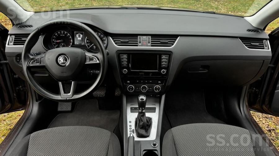 Brūns Skoda Octavia 2016 Rīga, ar dzinēja tilpumu 1.60 L un nobraukumu 191 tūkst. km par 8000 €, foto 15 vietnē AUTOMOTO.COM.LV