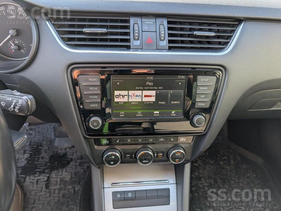 Brūns Skoda Octavia 2016 Rīga, ar dzinēja tilpumu 1.60 L un nobraukumu 425 tūkst. km par 3400 €, foto 7 vietnē AUTOMOTO.COM.LV