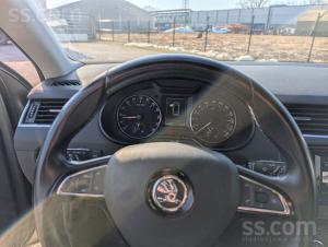 Brūns Skoda Octavia 2016 Rīga, ar dzinēja tilpumu 1.60 L un nobraukumu 425 tūkst. km par 3400 €, foto 8 vietnē AUTOMOTO.COM.LV