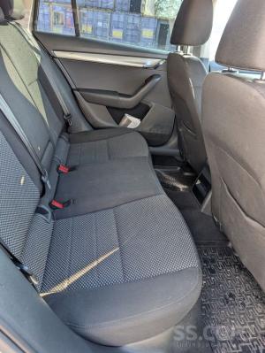 Brūns Skoda Octavia 2016 Rīga, ar dzinēja tilpumu 1.60 L un nobraukumu 425 tūkst. km par 3400 €, foto 9 vietnē AUTOMOTO.COM.LV