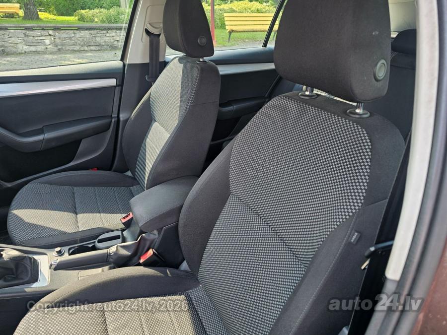 Brūns Skoda Octavia 2016 Paide, ar dzinēja tilpumu 1.40 L un nobraukumu 88 tūkst. km par 9250 €, foto 11 vietnē AUTOMOTO.COM.LV
