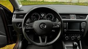 Brūns Skoda Octavia 2016 Rīga, ar dzinēja tilpumu 1.60 L un nobraukumu 191 tūkst. km par 8000 €, foto 14 vietnē AUTOMOTO.COM.LV