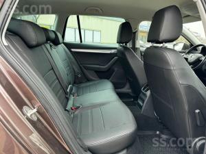 Brown Skoda Octavia 2016 in Riga, with an engine capacity of 1.60 L and mileage of 322 thousand km for 6000 €, photo 8 on AUTOMOTO.COM.LV