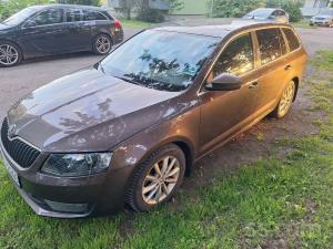 Brūns Skoda Octavia 2016 Cēsis, ar dzinēja tilpumu 2.00 L un nobraukumu 254 tūkst. km par 9500 €, foto 3 vietnē AUTOMOTO.COM.LV
