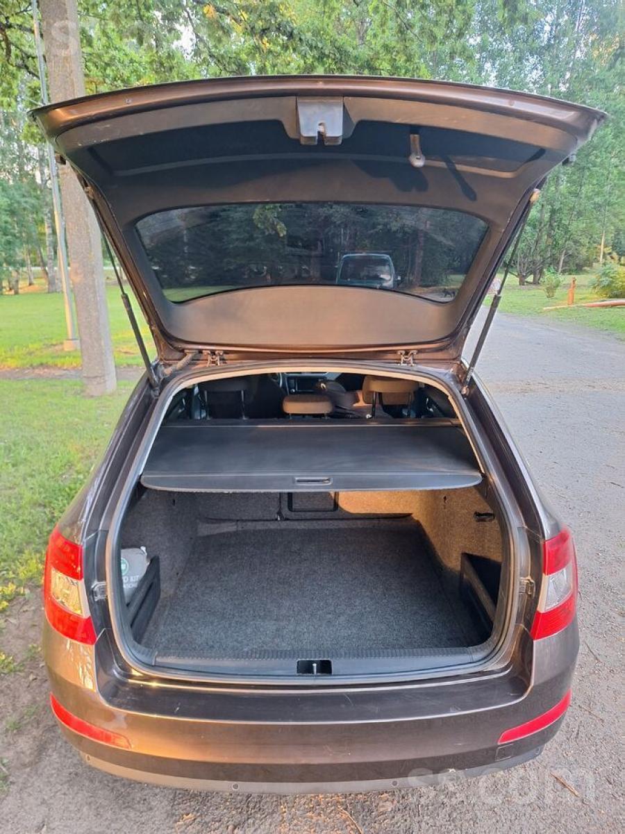 Brūns Skoda Octavia 2016 Cēsis, ar dzinēja tilpumu 2.00 L un nobraukumu 254 tūkst. km par 9500 €, foto 4 vietnē AUTOMOTO.COM.LV